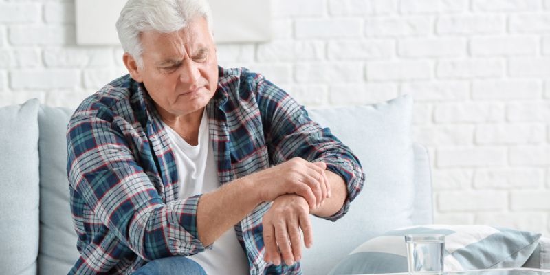 Tratamento para tremor essencial com canabinoides: Entenda!