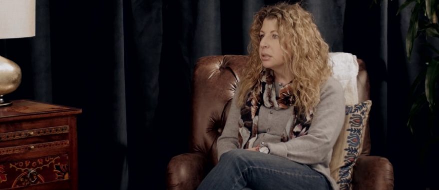 “Proibir não funciona, por que não guiamos o caminho?”, diz Goldstein